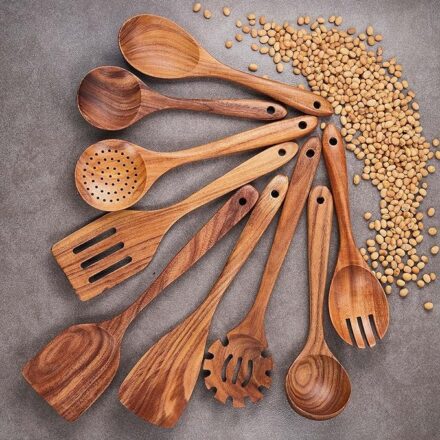 Plastic-Free Kitchen: 10 Easy Swaps to Avoid Microplastics