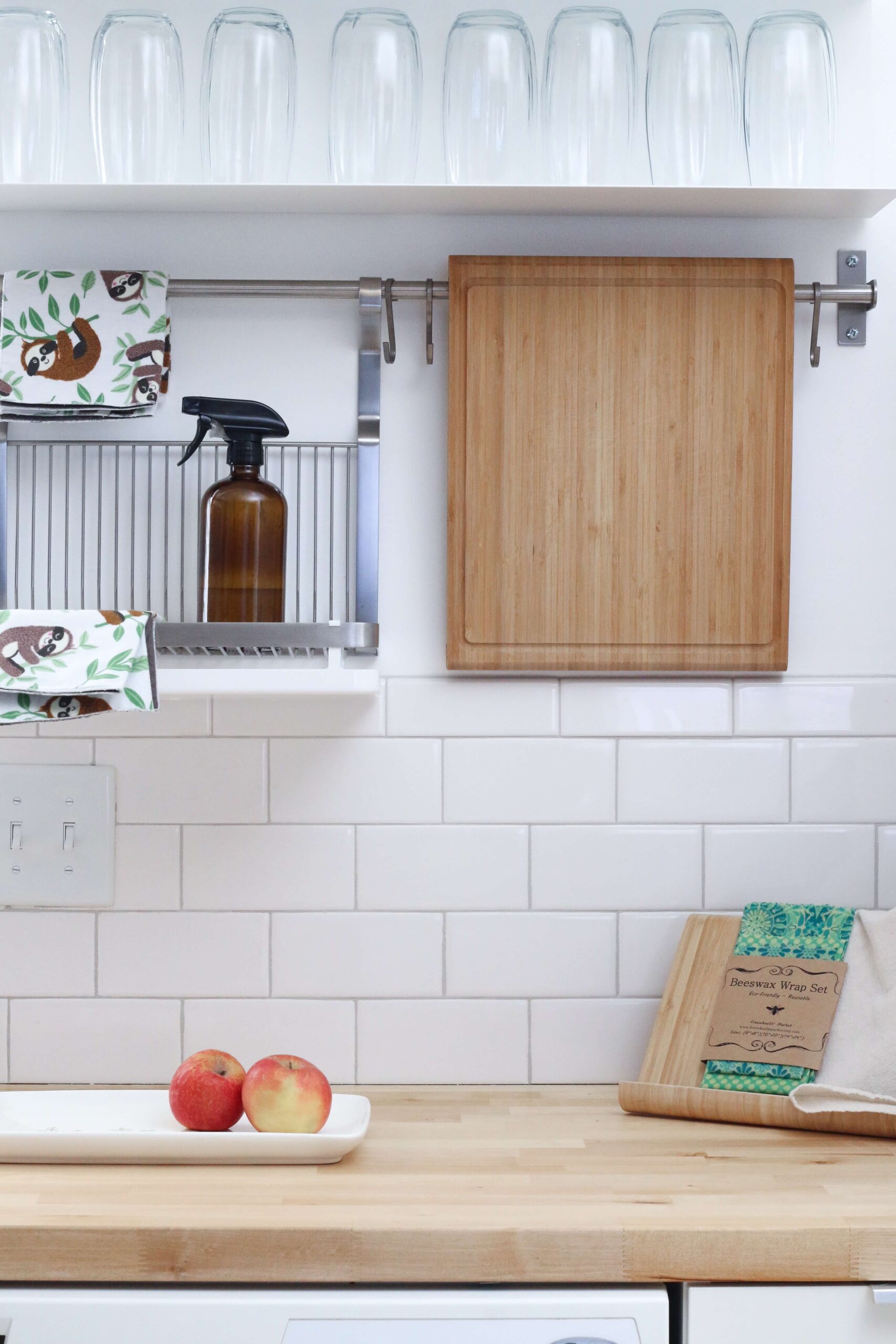Plastic-Free Kitchen: 10 Easy Swaps to Avoid Microplastics